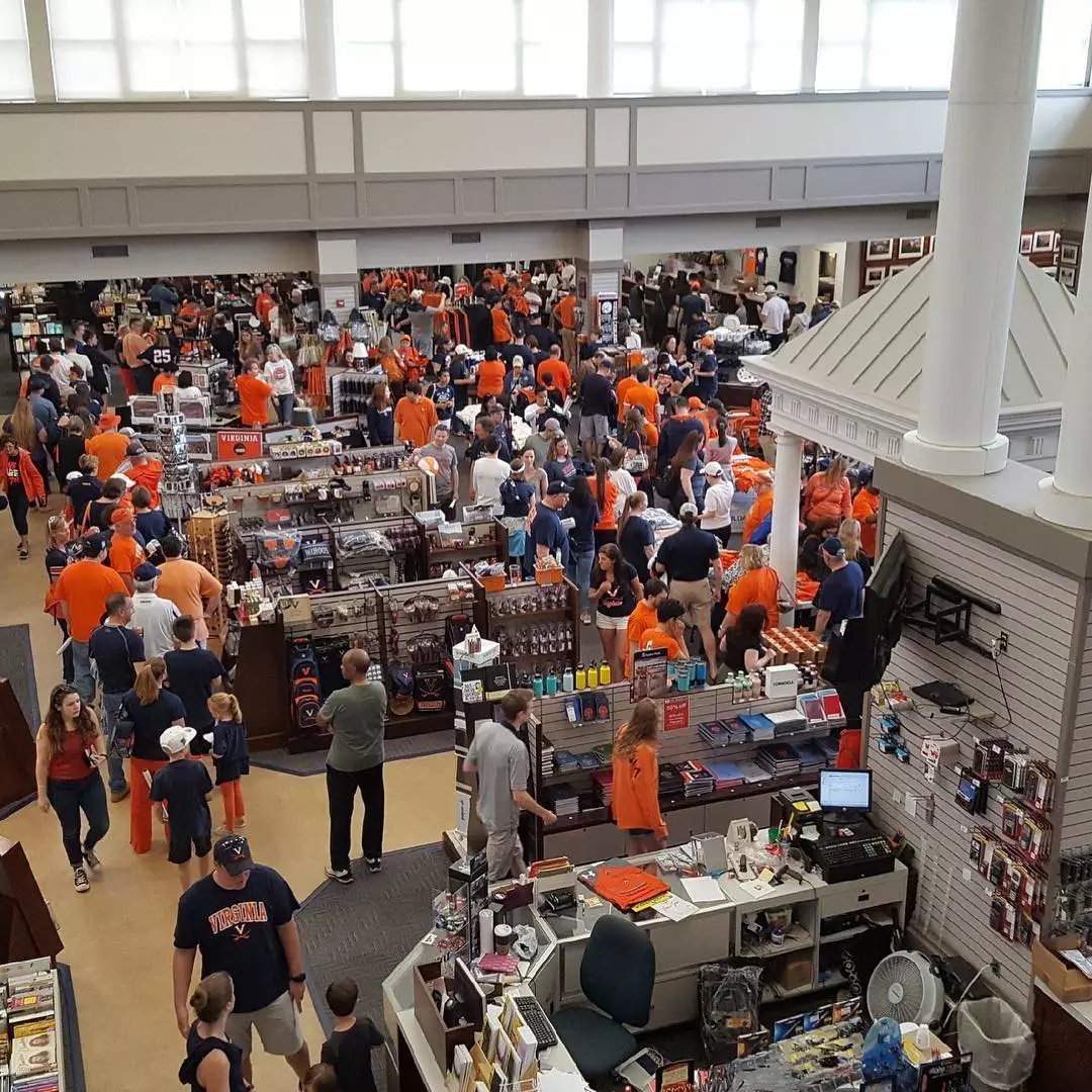 University of Virginia Bookstore - Charlottesville Guide