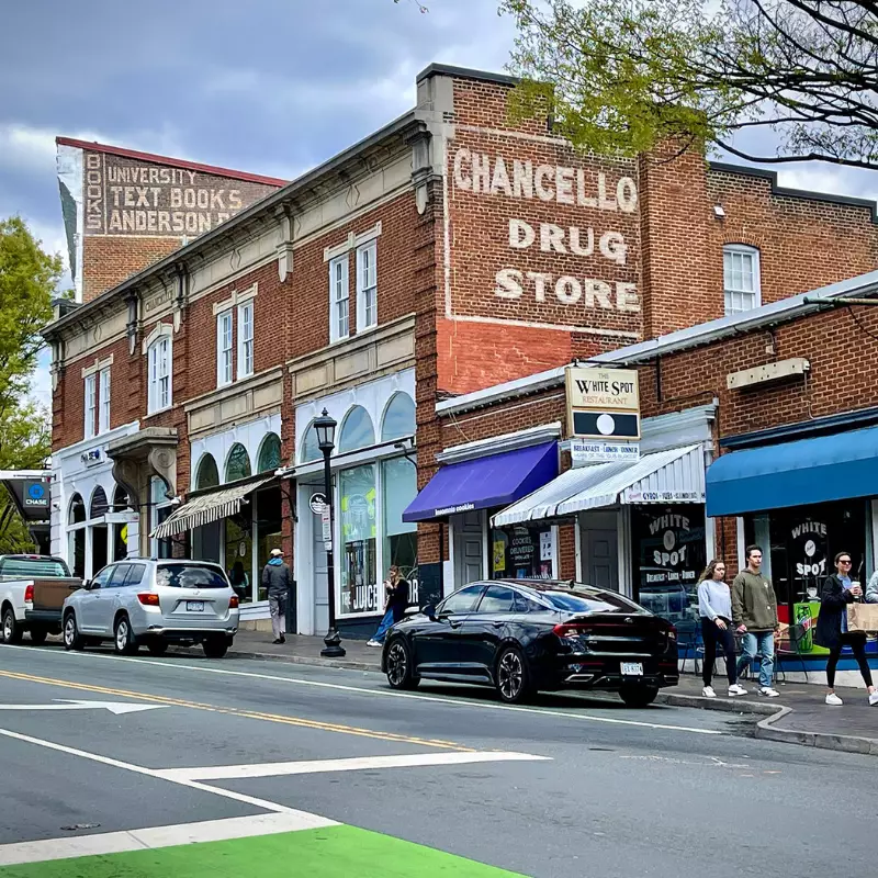 Where to Eat on The Corner - Charlottesville Guide